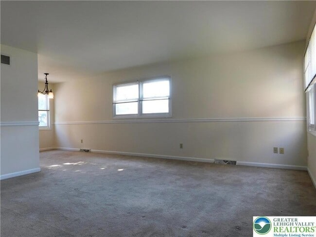 813 Main St Unit 4 - Bethlehem, PA 1 units available | CorporateHousing