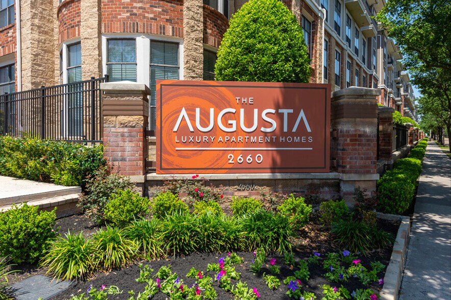 The Augusta - Houston, TX 17 units available | CorporateHousing
