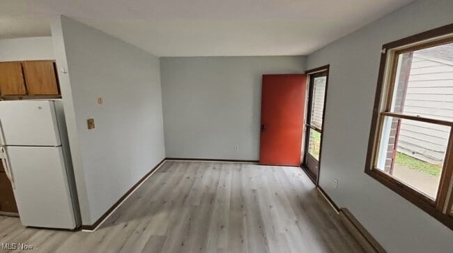 31 Elm St Unit B2 - Struthers, OH 1 units available | CorporateHousing