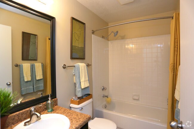 150 Summit - Birmingham, AL 42 units available | CorporateHousing