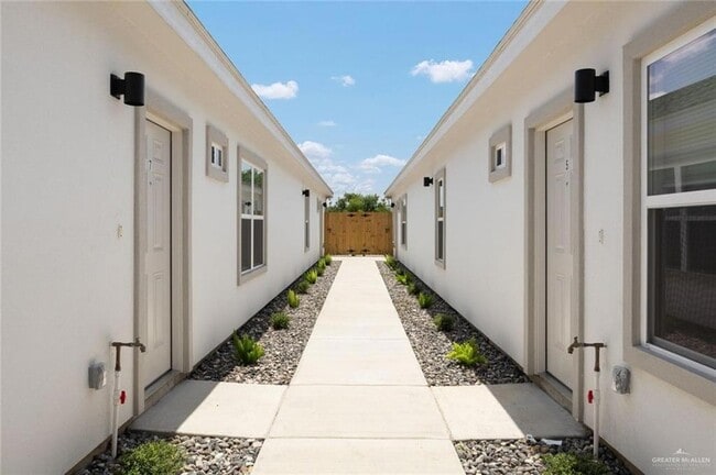 740 N Alamo Rd Unit 19 - Alamo, TX 1 units available | CorporateHousing