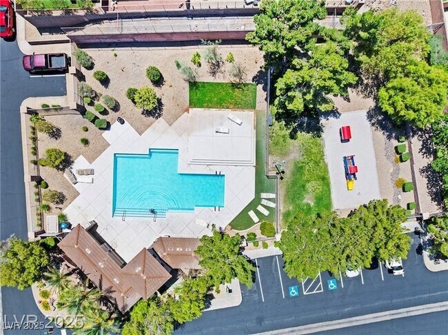 708 Solitude Point Ave - Henderson, NV 1 units available | CorporateHousing