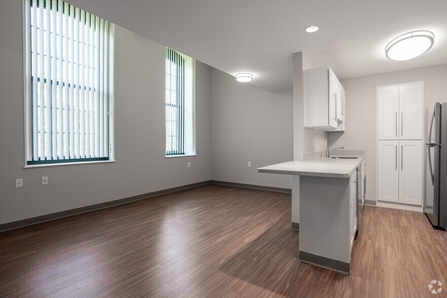 One Bedroom Apartment In Worcester Massachusetts On A 700