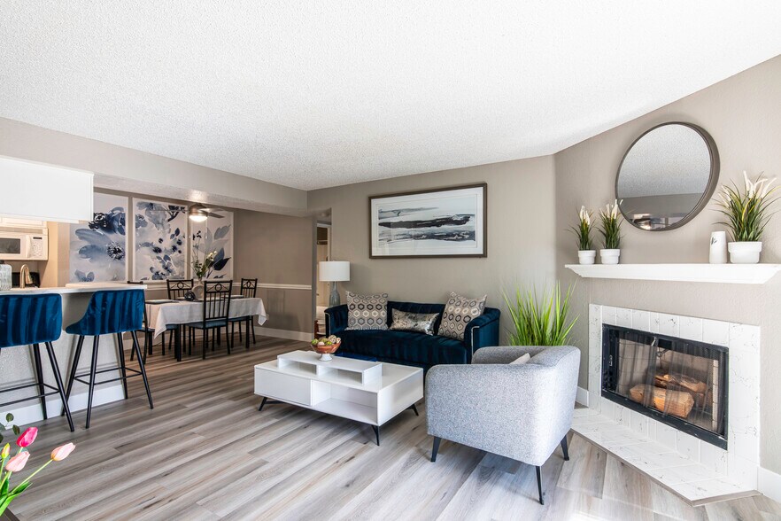Bay Breeze Apartments - Henderson, NV 12 units available | CorporateHousing
