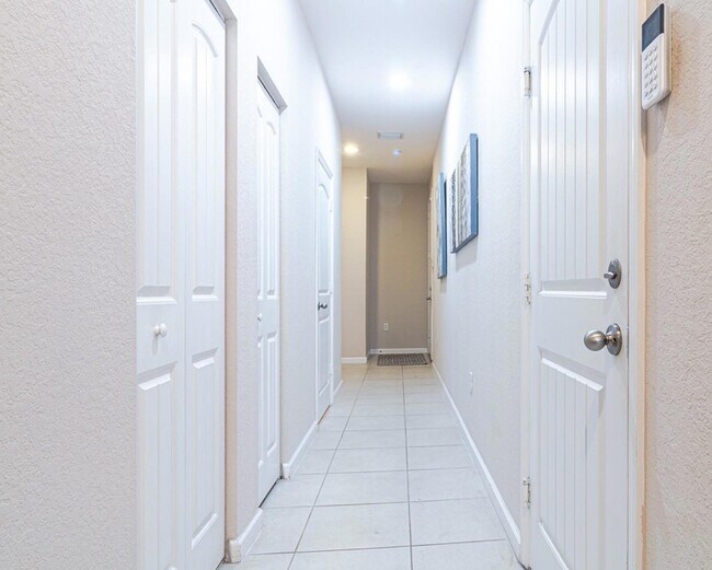 713 SW 2nd Terrace Townhome - Pompano Beach, FL 1 units available ...