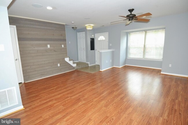 1465 Stoney Point Way - Riviera Beach, MD 1 units available ...