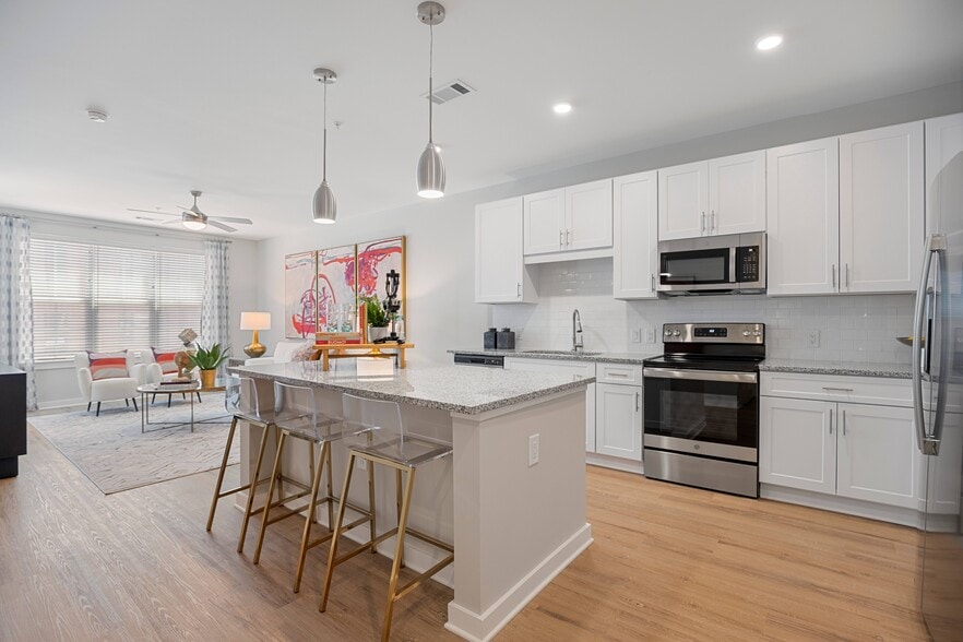 Sweetwater Town Center - Apex, NC 12 units available | CorporateHousing