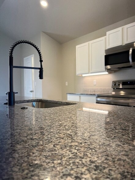 7108 E County Rd 99 - Midland, TX 1 units available | CorporateHousing