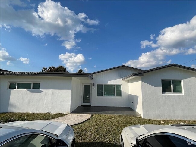 Corporate Houses for Rent in West Perrine, FL