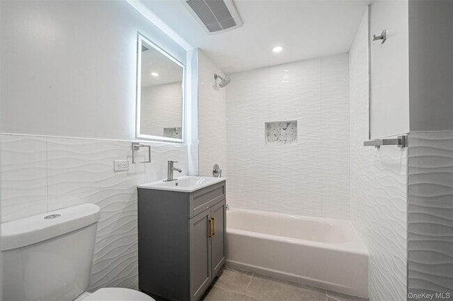 43-34 53rd St Unit 7C - Queens, NY 1 units available | CorporateHousing