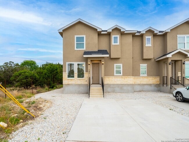 361 High Dr - Spring Branch, TX 1 units available | CorporateHousing