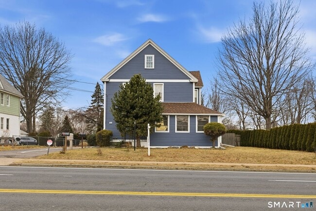44 E Cedar St - Newington, CT 1 units available | CorporateHousing