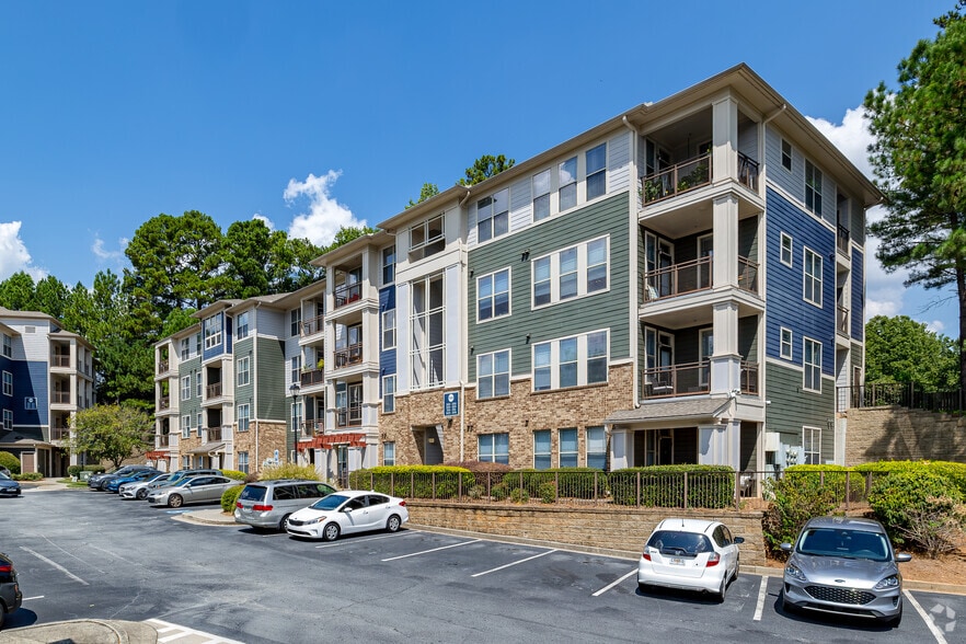 Haven on Peachwood - Atlanta, GA 24 units available | CorporateHousing