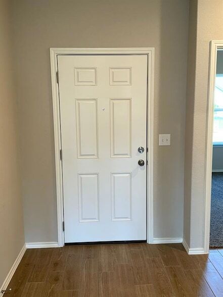 12212 Dillon Fls Dr - Austin, TX 1 units available | CorporateHousing