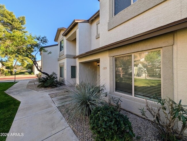 4114 E Union Hills Dr - Phoenix, AZ 1 units available | CorporateHousing