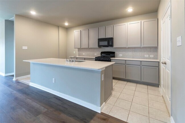 2069 Hartley Dr - Heath, TX 1 units available | CorporateHousing
