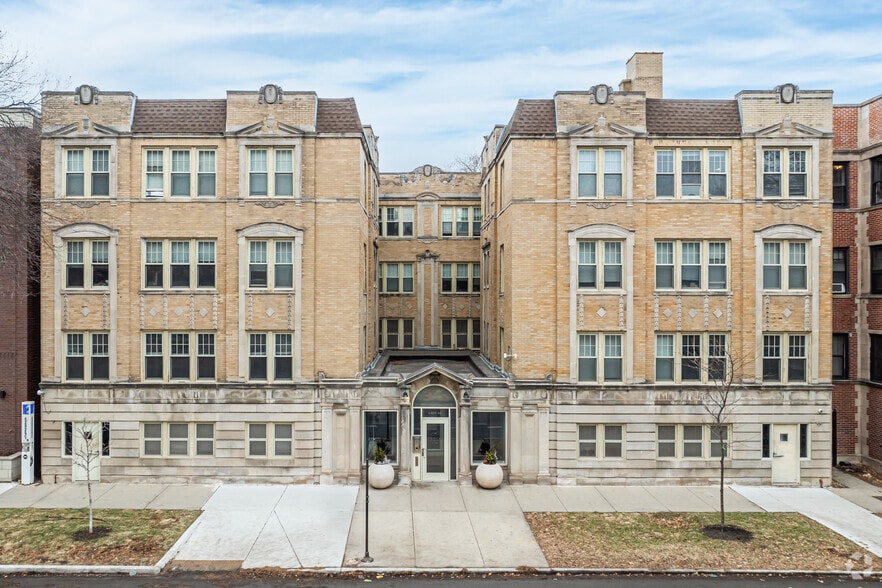 The Trilogy at Hyde Park - Chicago, IL 7 units available | CorporateHousing